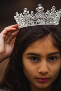 Stunning Tiaras For The Breathtaking Bride - Crafting Home